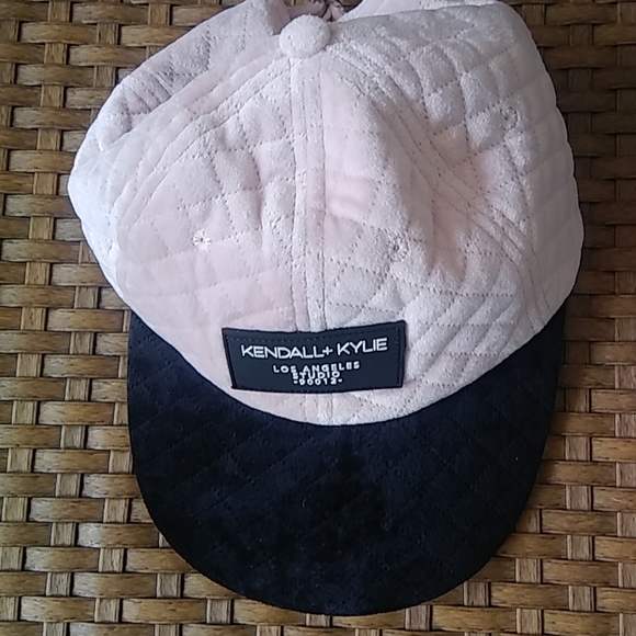 Kendall & Kylie | Other | Kendallkylie Pink And Black Baseball Cap ...